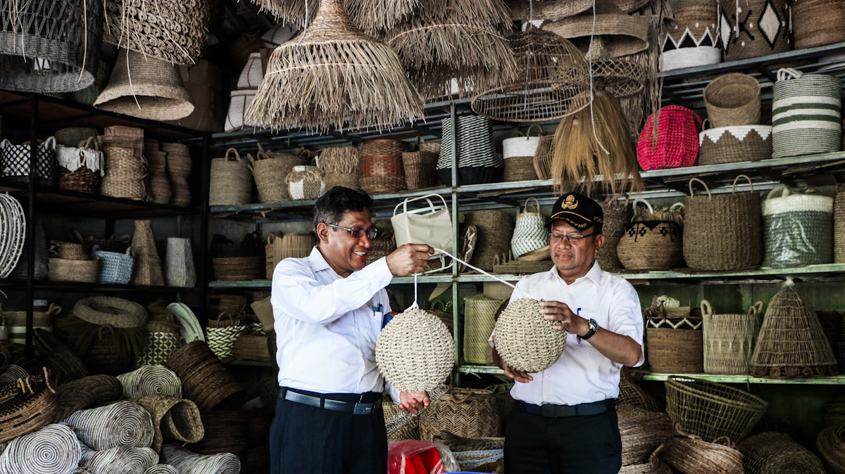 5 Kerajinan Serat Alam dan Cara Membuatnya Lengkap - Fakta.id