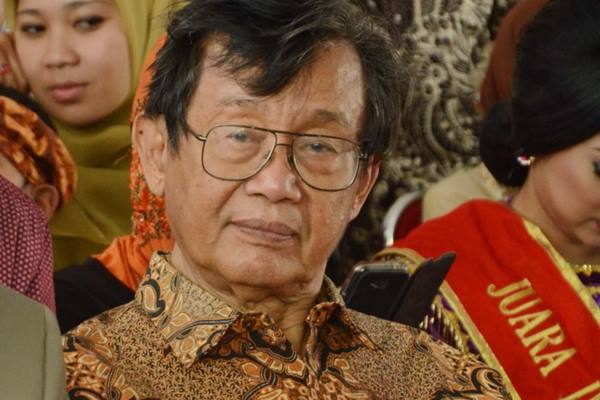 Wafat di usia 82 Tahun, Ini Profil dan 7 Fakta tentang Ajip Rosidi ...