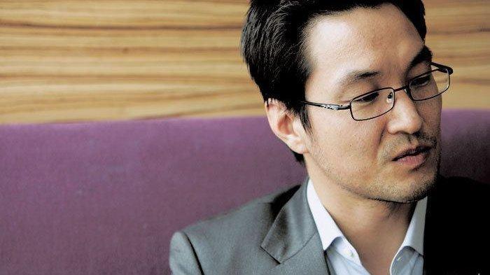 Profil dan 8 Fakta Han Suk Kyu, Pemeran Guru Kim di Drakor 'Dr ...