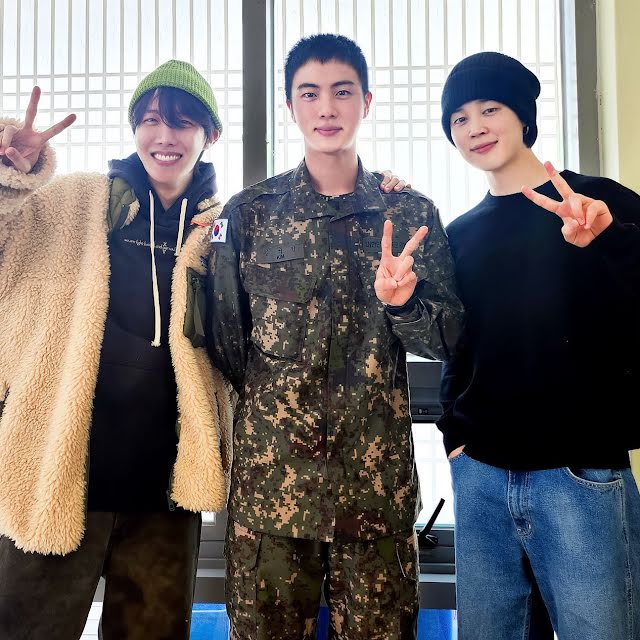 Jin BTS mendapatkan Peran Dihormati saat Menjalani Wajib Militer - Fakta.id