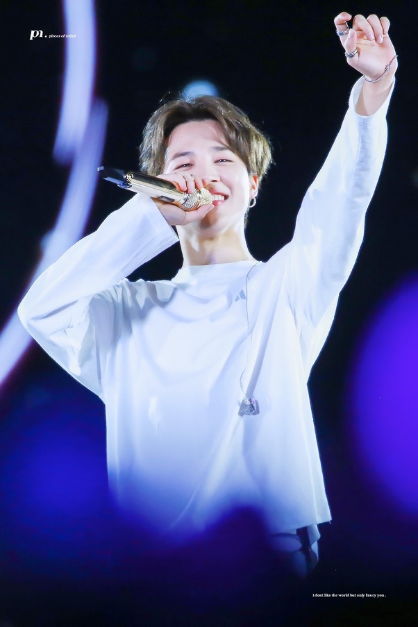 Warna Mic BTS yang Variatif, Mulai dari Kim Namjoon hingga Jeon ...